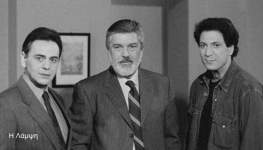Αυλαία για τον διακριτικό κύριο Γιώργο Τζώρτζη - Cat Is Art
