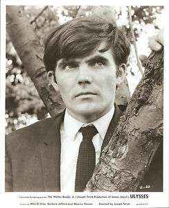 Έφυγε από τη ζωή ο διάσημος ηθοποιός Maurice Roëves - Cat Is Art