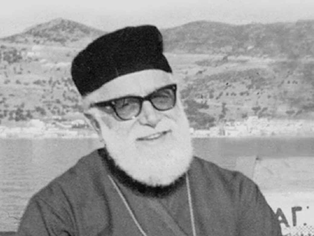 Παπα-Γιώργης Πυρουνάκης. Μια ολόκληρη ζωή στο πλευρό των καλλιτεχνών ...