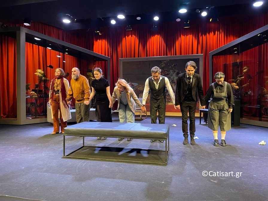 Θέατρο Πορεία: Το Μαυσωλείο του Γάμου και η αίσθηση θαλπωρής στο ...